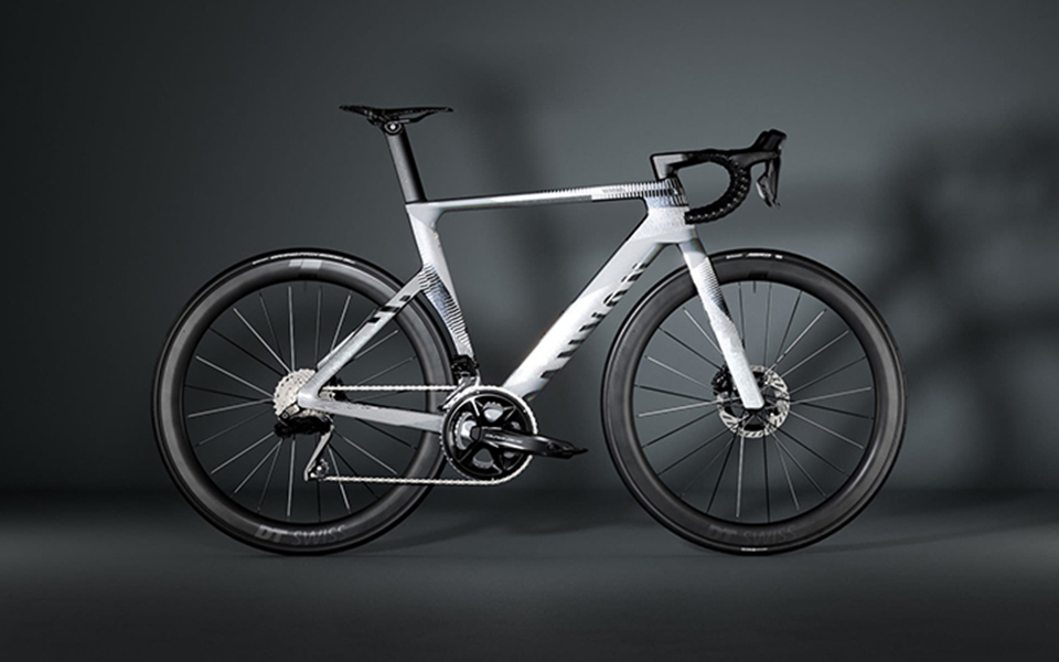 シマノTR9：完成形を超えた 超トライアスロン仕様 - LUMINA Webマガジン